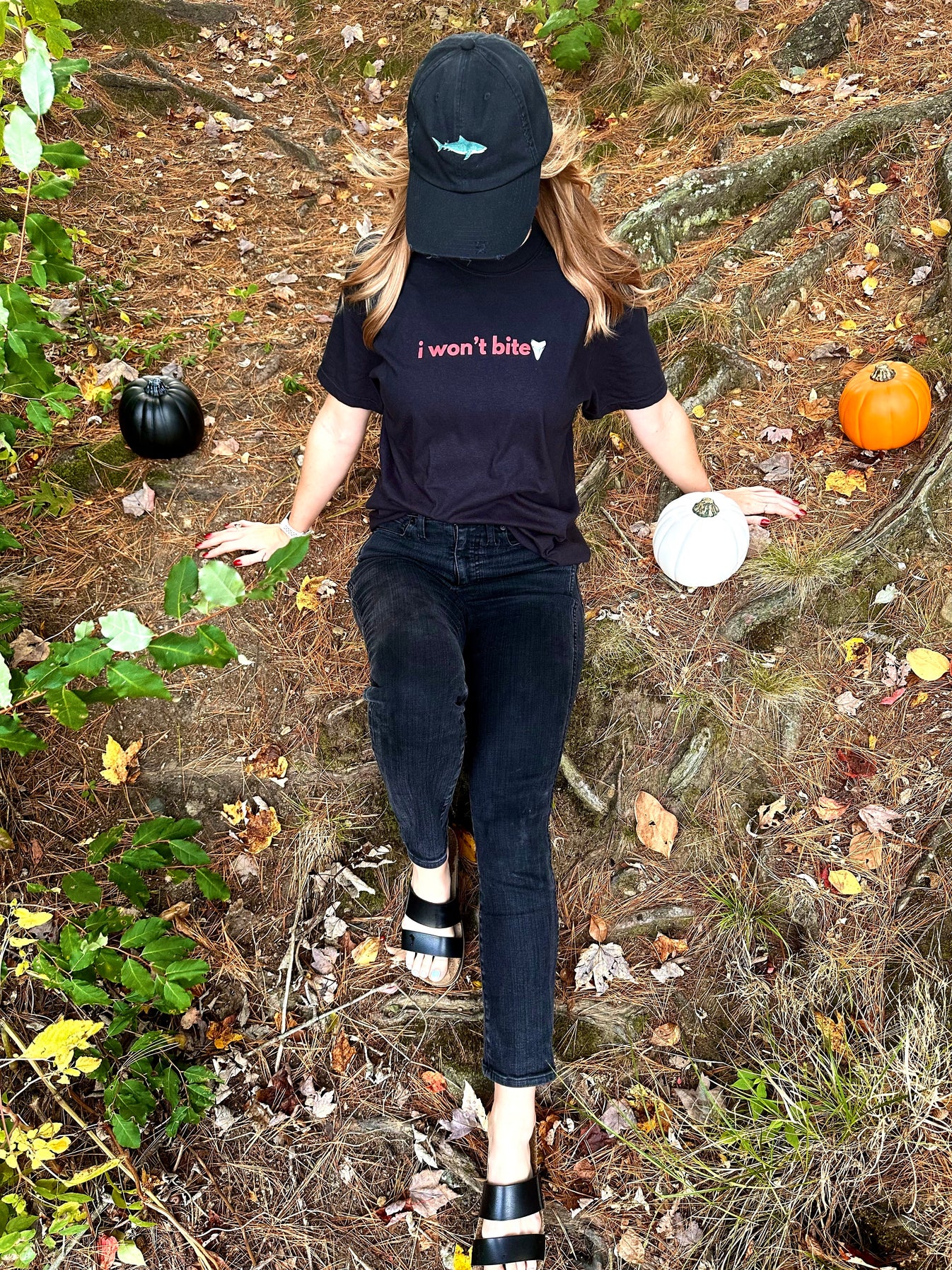 "i won't bite" Halloween Tee – Salt N' Fin Co.